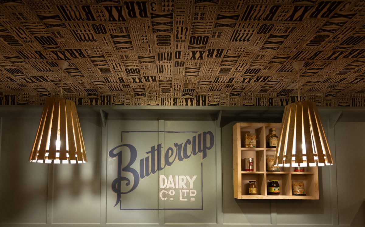 Restaurant – Tudor Hotel